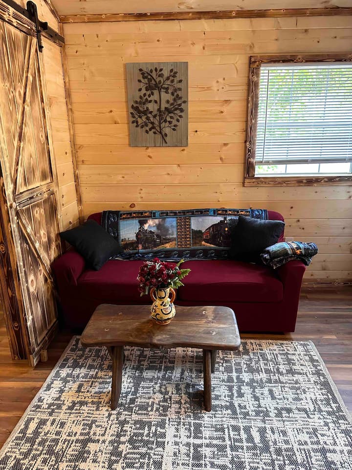Fantastic Tiny House Two Minute Drive To Downtown - Bryson City, NC