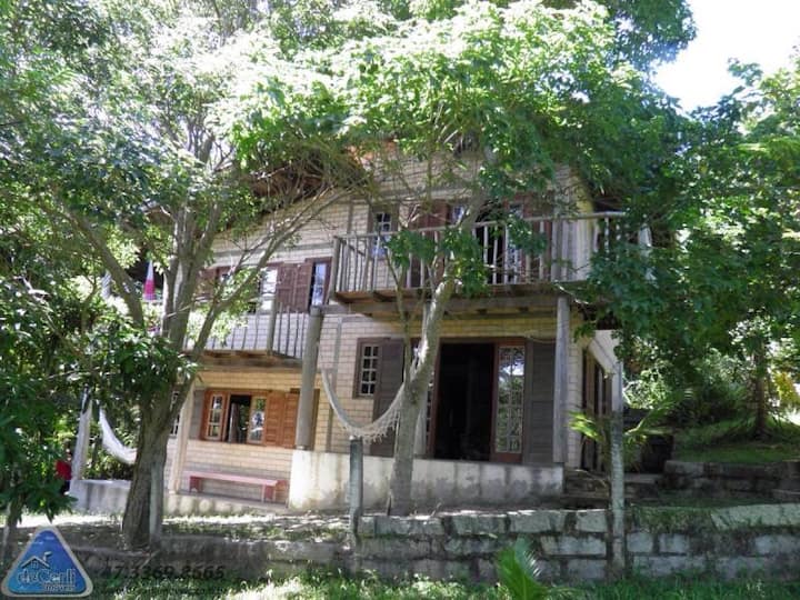 Casa Na Praia Do Rosa 8 Pessoas - Imbituba