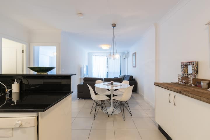 Stay In Alexandria - Secure Parking+balcony+aircon - Bondi Beach