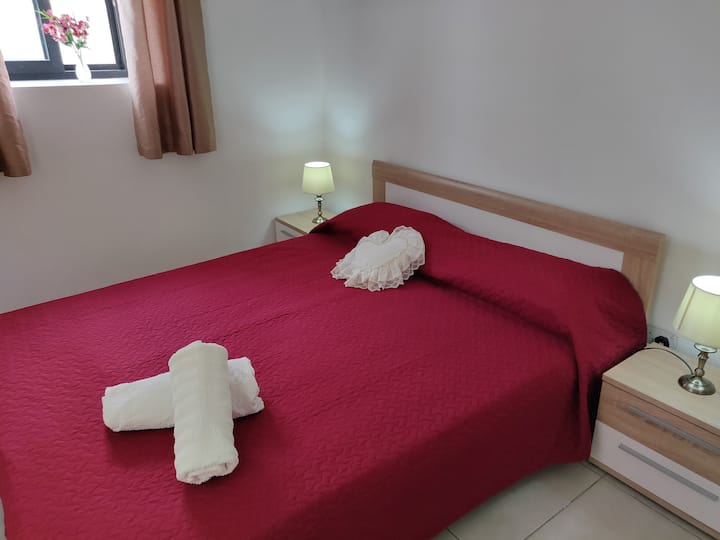 Your Basic Holiday Accomodation - Malta