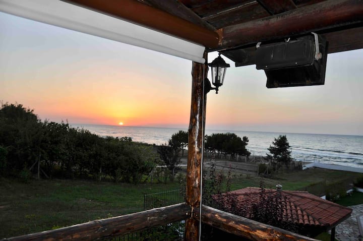 Sea Front Dream Vacation Mansion 7 Bedroom - Akçakoca