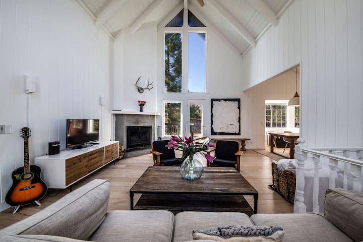 Mgauringarrowheadsmodern