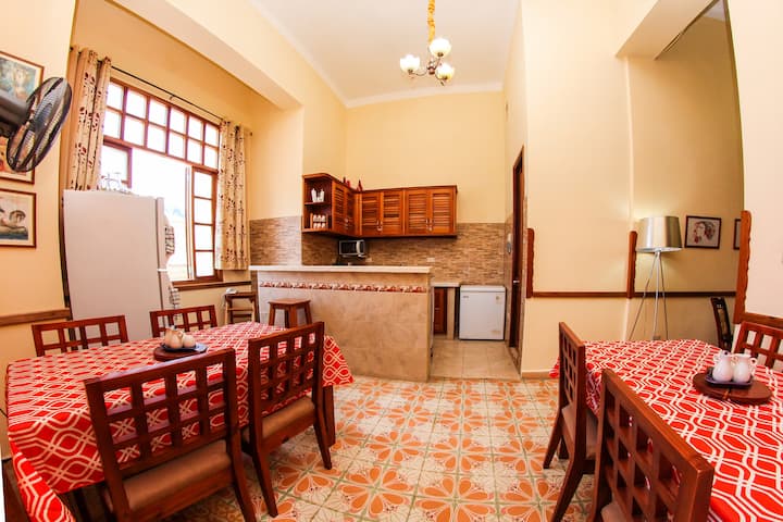 Romantic-escapade-havana-bright&cozy-for2or3guests - La Havane