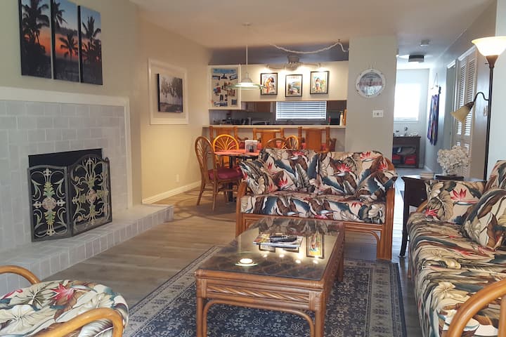 Cool And Comfortable, Home Away From Home - Hapuna Beach, HI