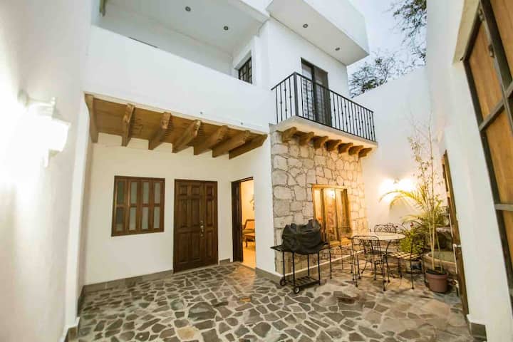 Escápate A Sma: Casa Céntrica Con Piscina Privada - Mexico