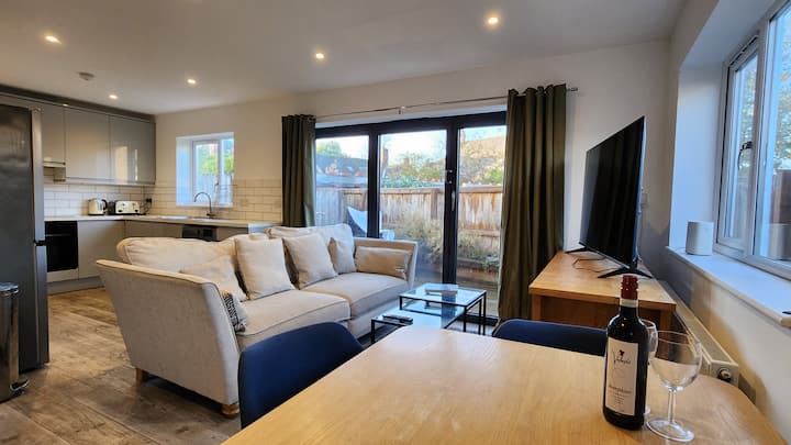 Belle Bungalow - Hertfordshire