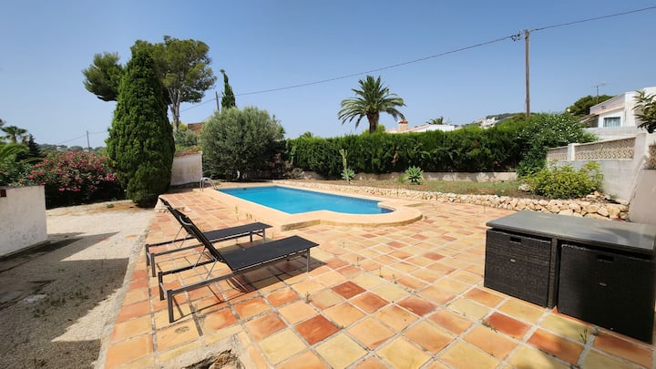 Simple Moraira Villa With Pool - Moraira