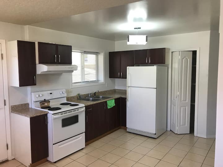 2 Bedroom Guest Suite, Entire Place. - Saanich