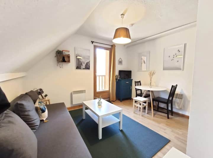Studio Super Besse 2/3 Pers, Avec Grand Balcon - Lac des Hermines