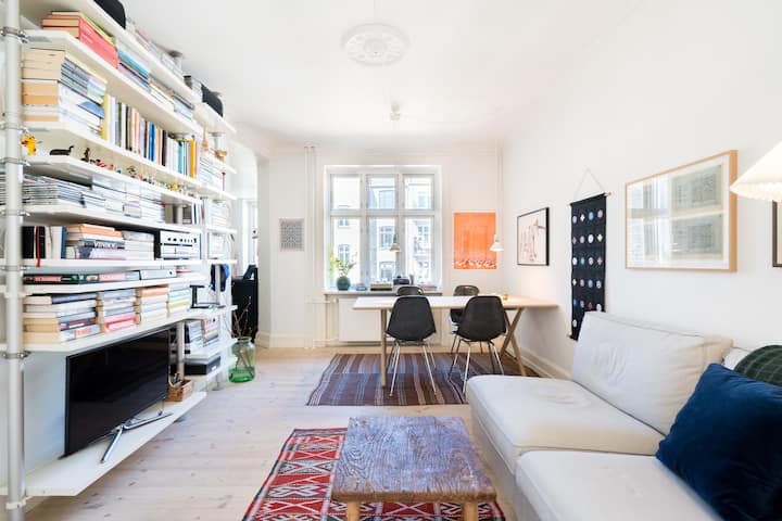 Cool Apartment With Balcony In A Quiet Street - Copenhagen