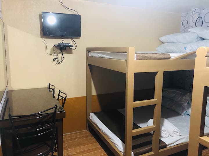 Seaview - Dormitory Balcony Room - Guindulman