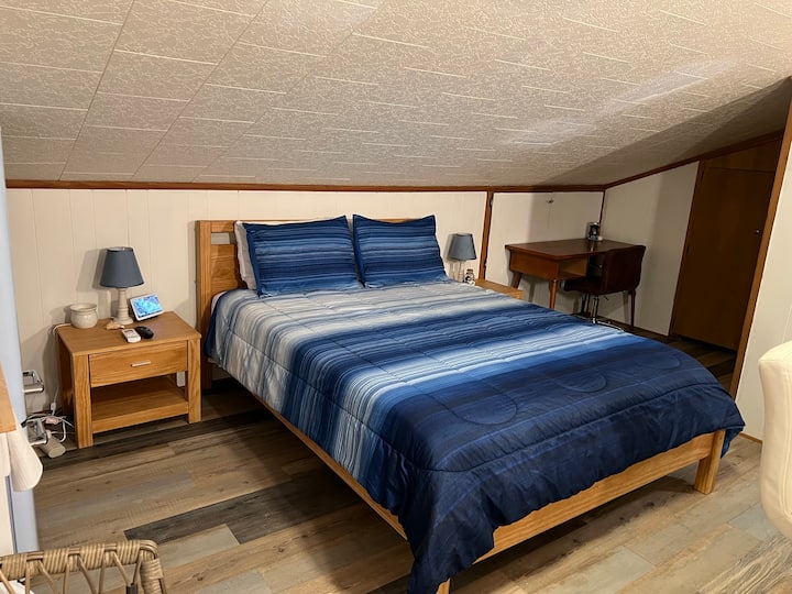 1-bedroom Smart Loft On The  Beach - Newport News, VA