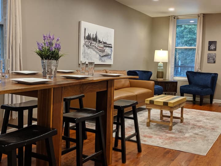 Chicago Bungalow Near Wrigley Field W/ King Suite - Chicago, IL
