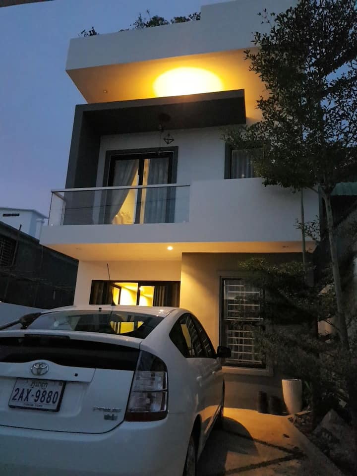 Small Villa For Rental 700$ Per Month - Phnom Penh