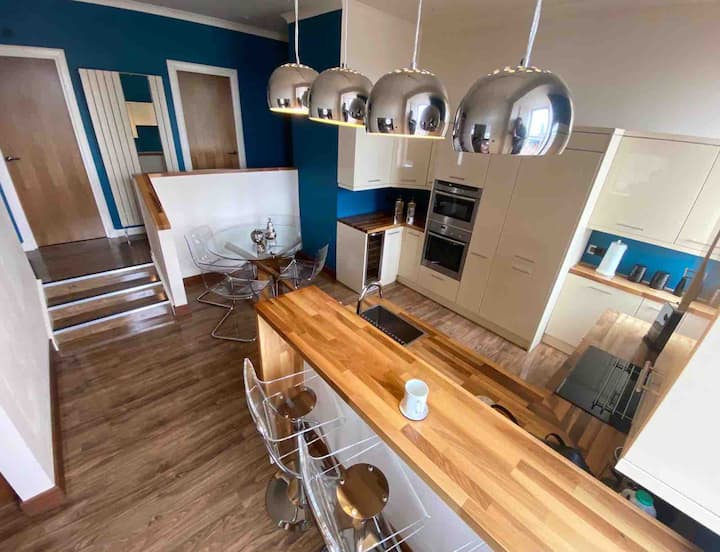 Pineapple Apartments - Aberdeen, UK