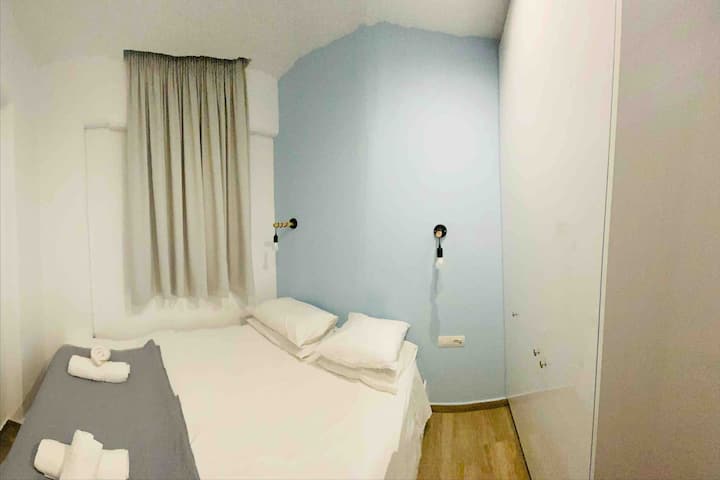 Block 66 . Apartment 6 - Rodas