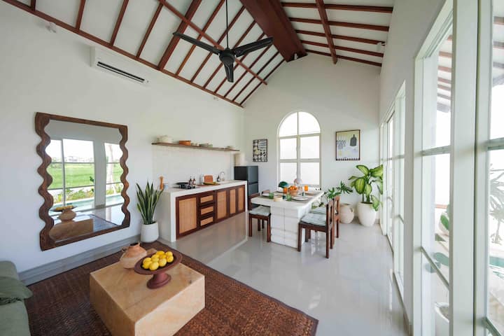 Designer Villa With Ricefield View - Canggu