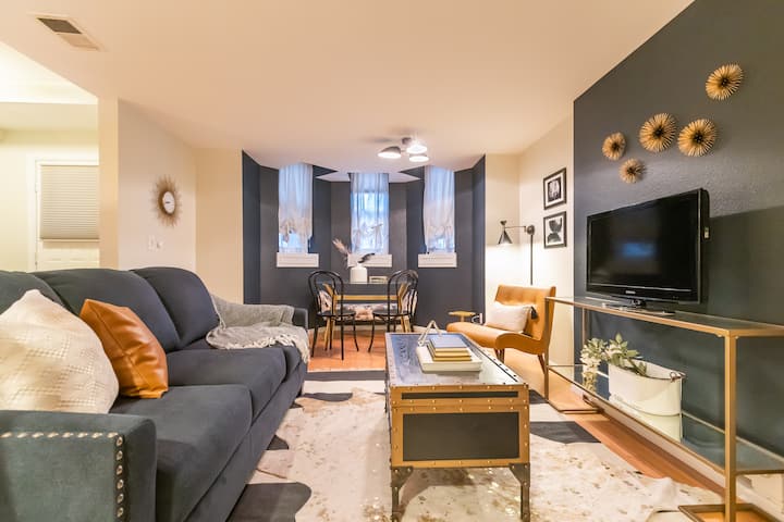 Tastefully Designed Apt In Historic Neighborhood - Denver, CO