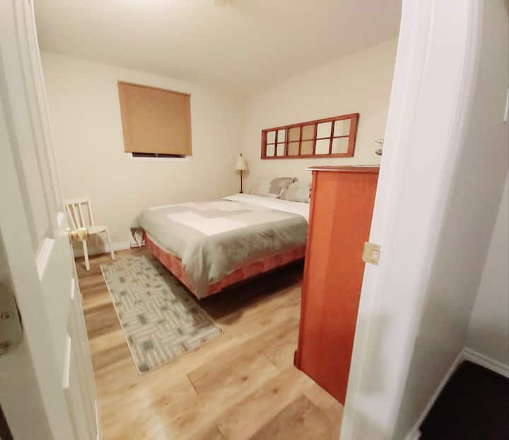Entire Guest Suite, Rented Min 31 Nights And Over! - Mirabel