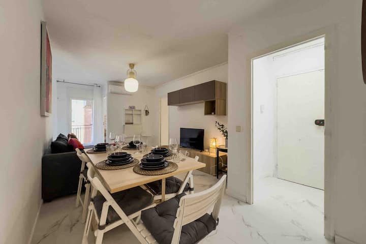 Apartment In Barcelona F3 - L'Hospitalet de Llobregat