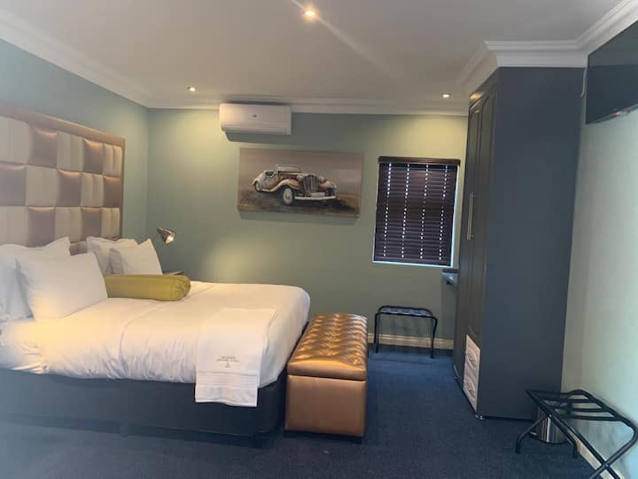 La Fiato Luxury Lodge - Polokwane