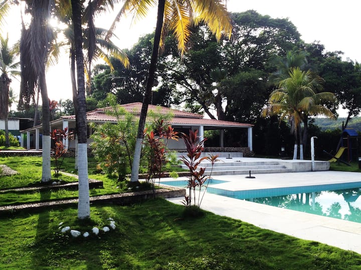 Casa Finca Alquiler Melgar - Melgar