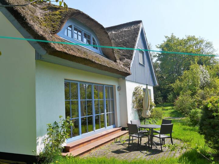 Gemütliches Ferienhaus Mit Großem Garten - Prerow