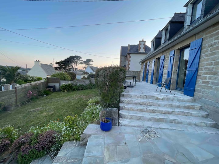 Ile Grande : Maison Avec Vue - Trégastel