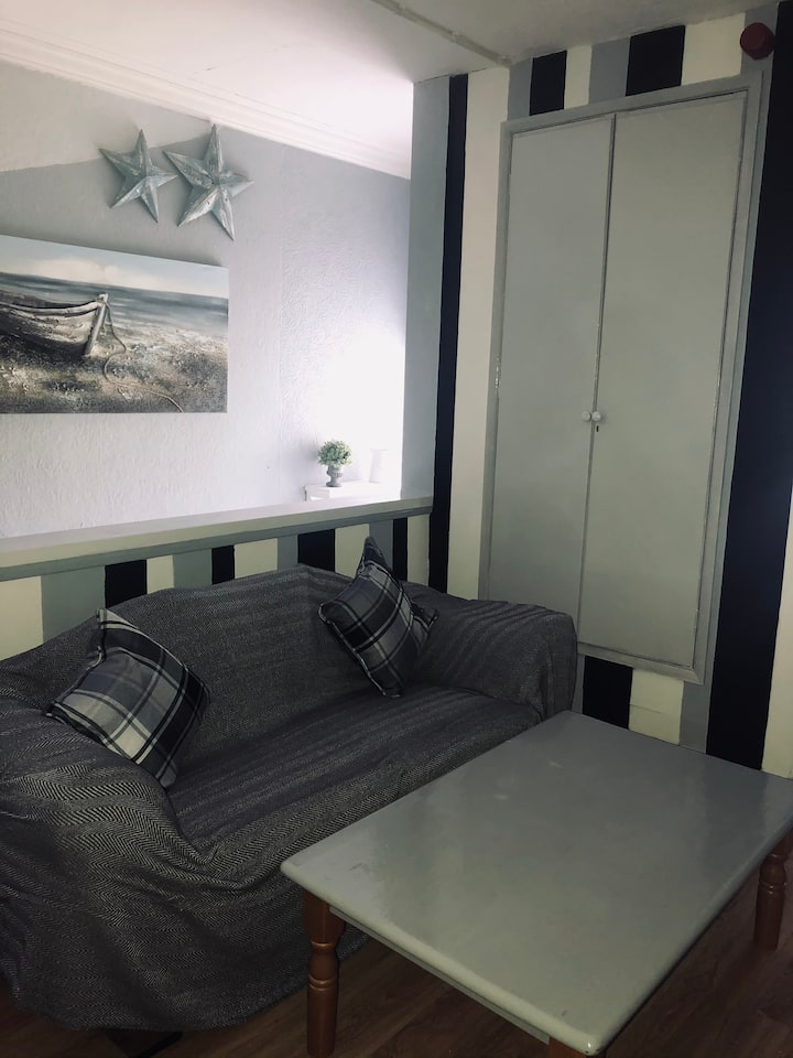 The Buck Inn Affordable Accommodation (Room 4) - Powfoot