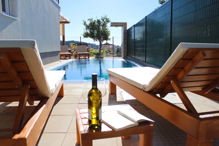 Luxury Apartment With Private Pool - Trogir