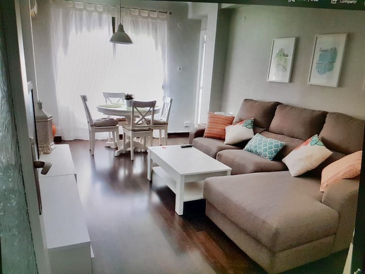 Apartamento Cerca De Playa Y Ciudad Las Ciencias. - Valencia