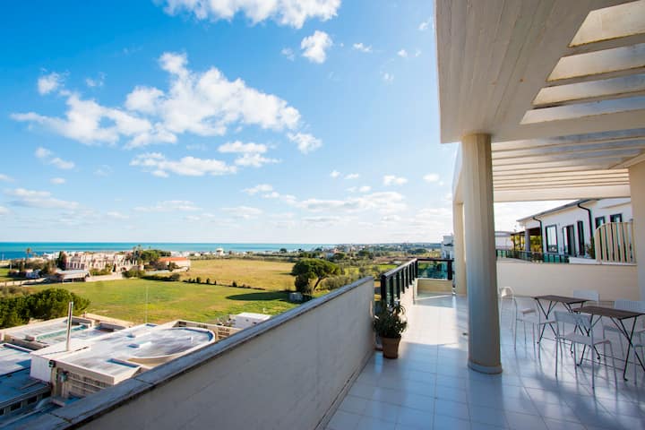 Penthouse In Trani, Close To Beach, All Inclusive. - Trani