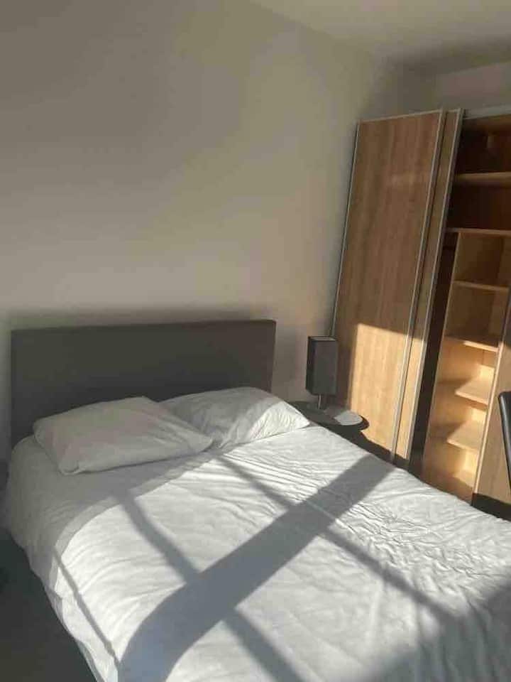 Bruxelles Ctre, Chambre Dans Appartement Terrasse - Brüssel