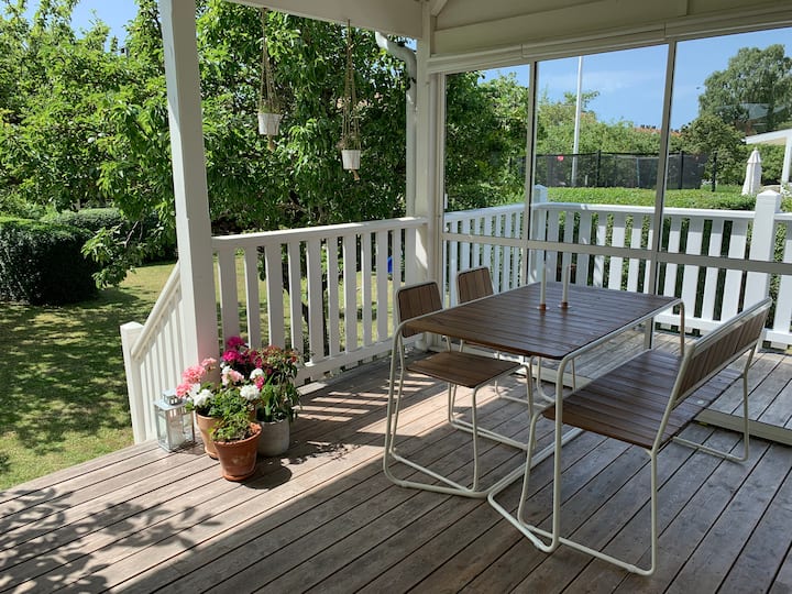 Hus Med Härlig Trädgård I Visby - Visby