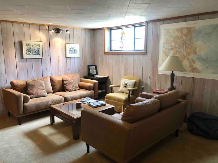 Roomy 2 Br By Broadmoor Hotel, Hiking, Mtn. Biking - Manitou Springs, CO