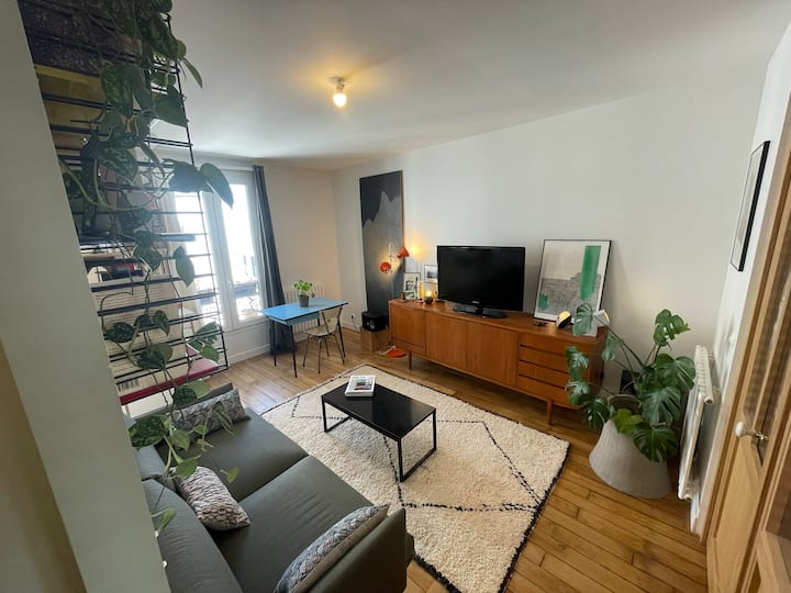 Charming & Cosy Apartment Near Montmartre - Paris 18e Arrondissement