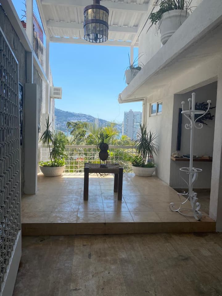 Hermosa Casa Con Vista A La Bahía Zona Dorada - Acapulco