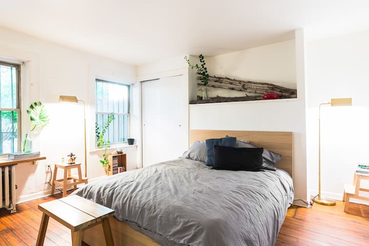 One-bedroom Apartment, With Laundry, Fort Greene - Brooklyn, NY