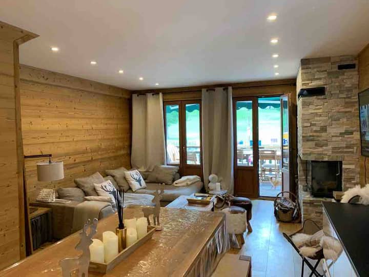 Beau Duplex Au Cœur De Valberg, Face Aux Pistes. - Valberg