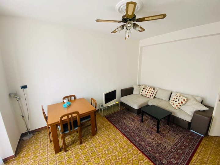Cozy 2-br Apartment Fully Equipped With Kitchen - Limbiate