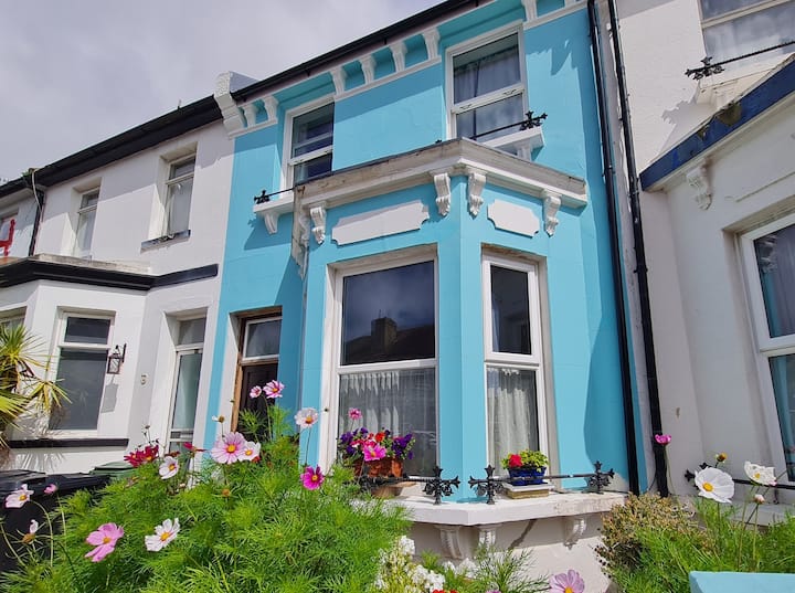 Victorian House Two Bed, 2 Mins To The Beach. - Eastbourne