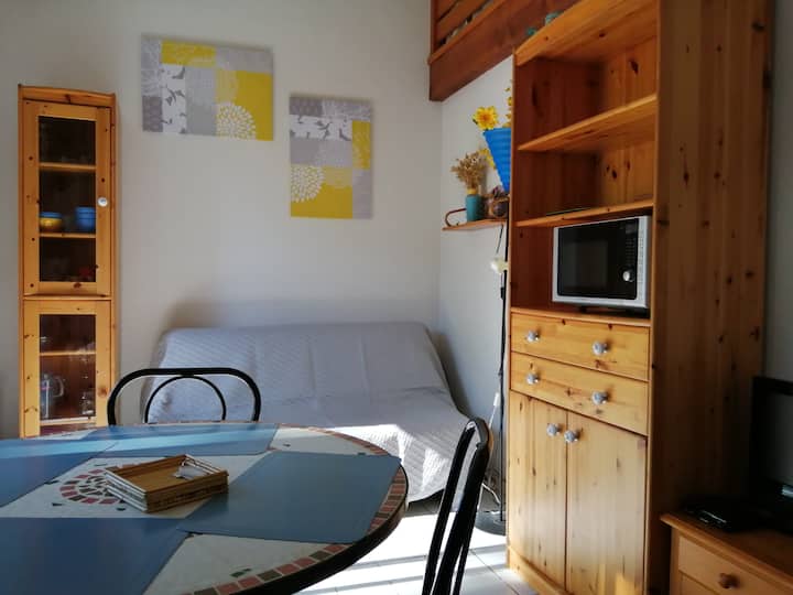 Maisonnette Au Calme Dans La Pinède. Piscine - Lacanau