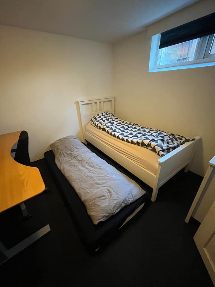 Privat Værelse Med Eget Bad/køkken - Odense