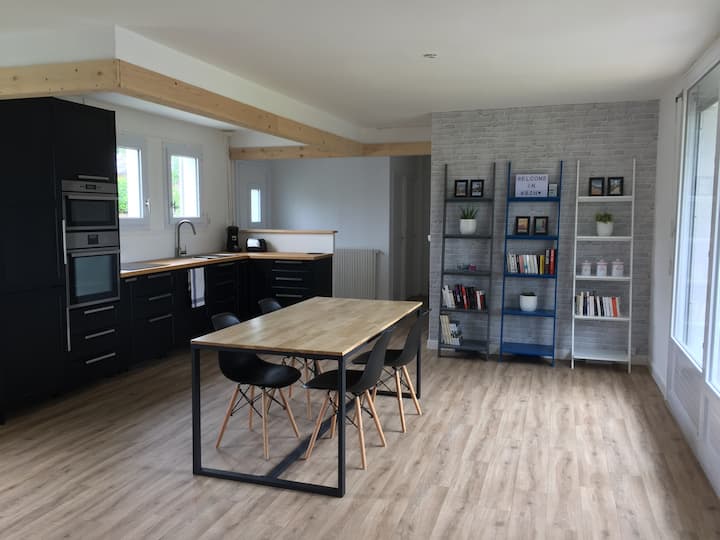 Maison De Plain Pied Avec Jardin Clos - Lannion