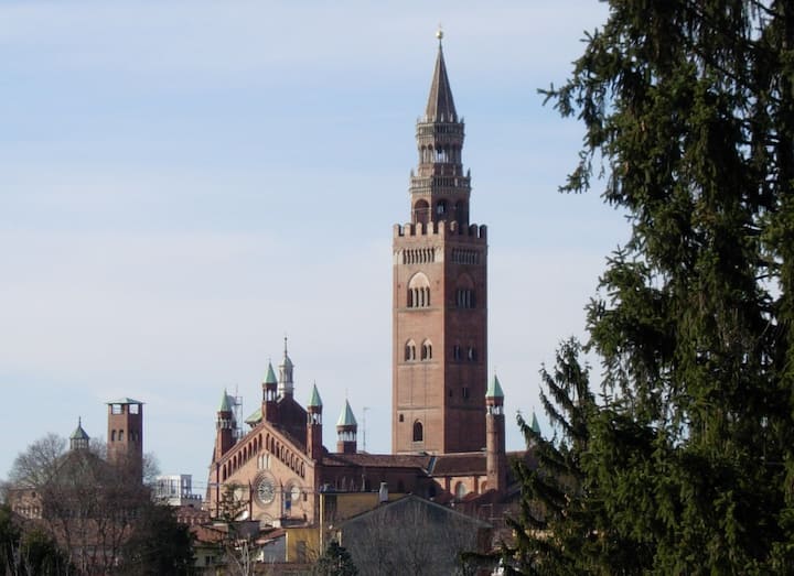 A Casa  Di Antonella
 Violini E Musica - Cremona