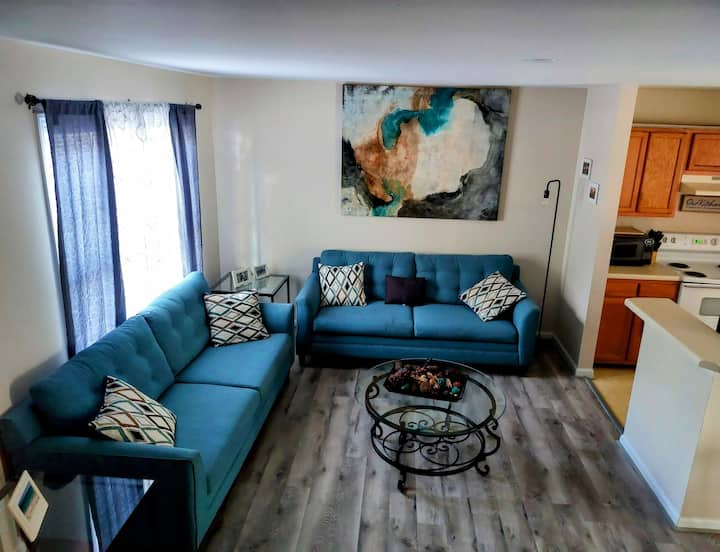 Spacious 3-bedroom Condo - ウィンストン・セーラム, NC