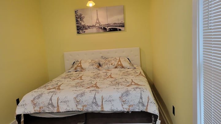 Cozy Clean Home Away From Home - Elmira, NY