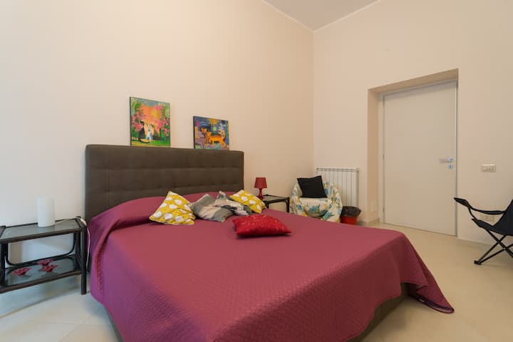 Deliziosa Suite A Piazza Garibaldi - Neapel