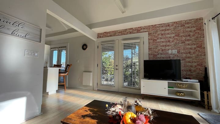 2mi From Stadium, Near Lax+patio +Backyard +Pond - 霍桑