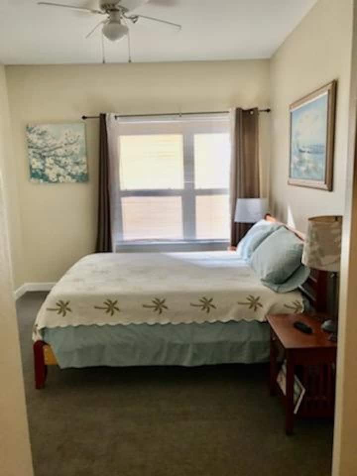 Best Location, Great Price W/pool - Gulf Shores